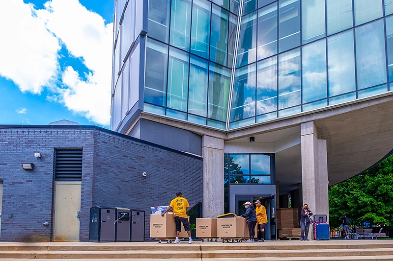 On Historic Move-in Weekend at | The Drexel University Family Portal